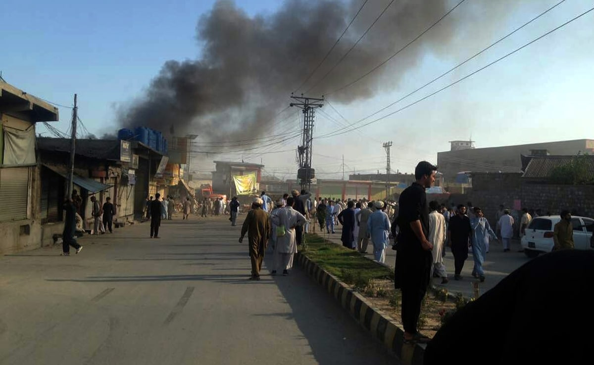 Karachi Sees Surge In Street Crimes, 45,000 Incidents Reported So Far ...