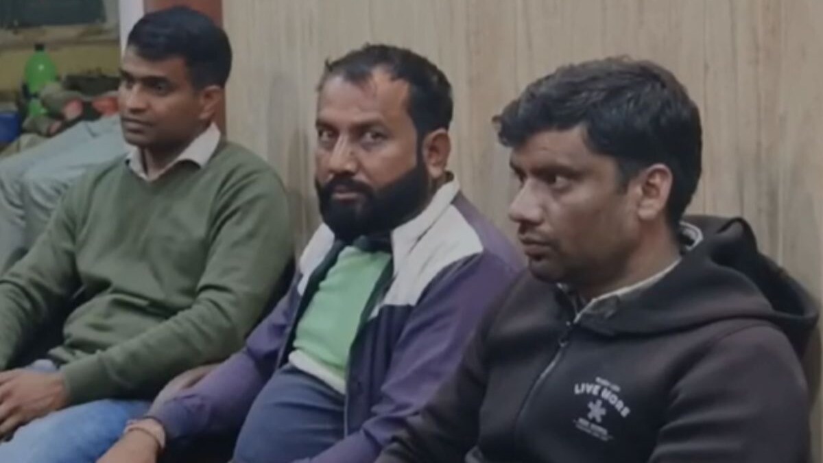 ACB Action: झुंझुनूं में ACB का एक्शन, बिजली विभाग के कर्मचारी को 7 ...