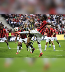 Brazilian Footballer Douglas Costa, Once Teammates With Cristiano ...