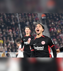 Brazilian Footballer Douglas Costa, Once Teammates With Cristiano ...