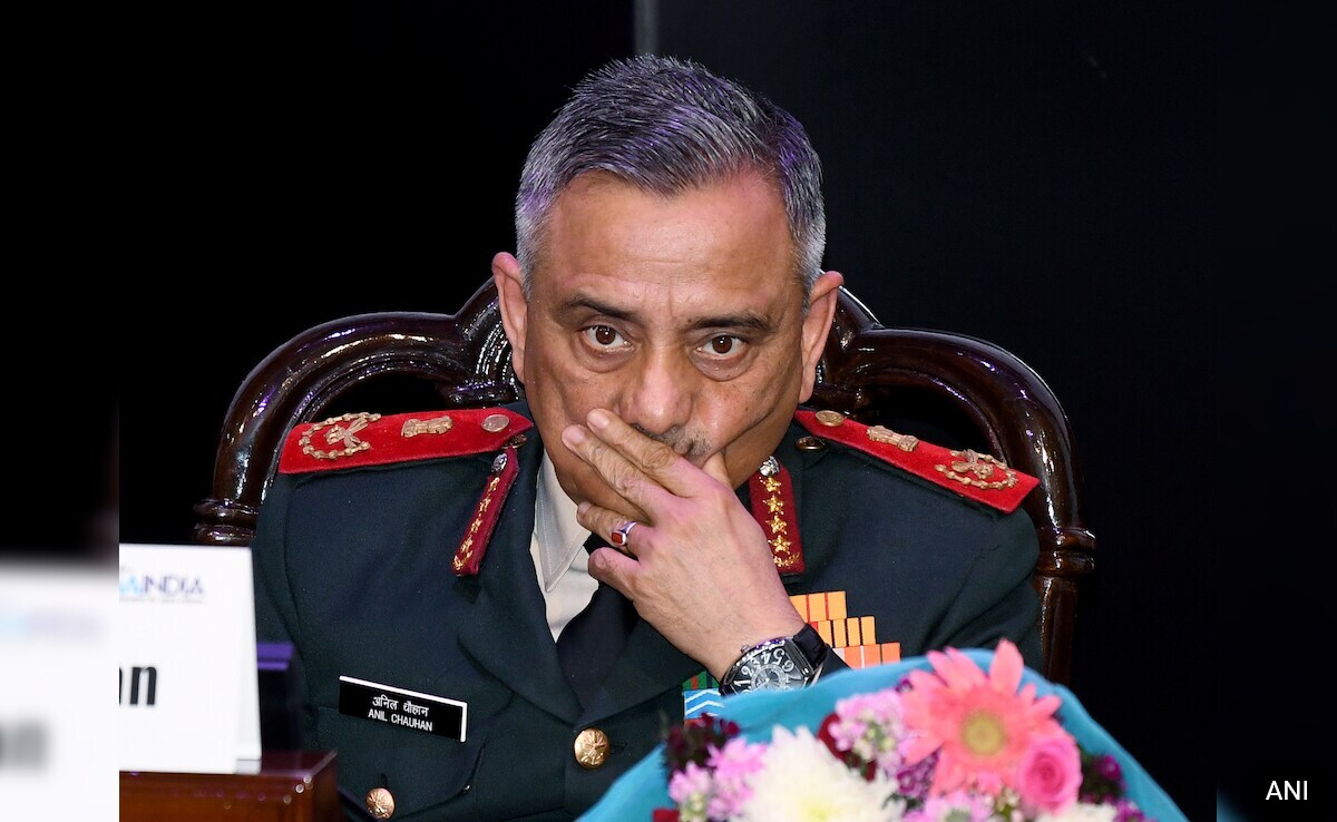 Machines Vs Humans: Chief Of Defence Staff Anil Chauhan Warns Of ...