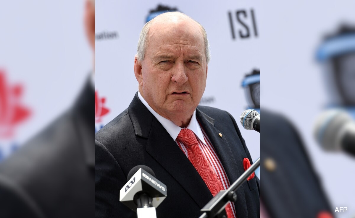 Alan Jones, Famed Australian Broadcaster Denies 'Baseless' Sex Offence ...