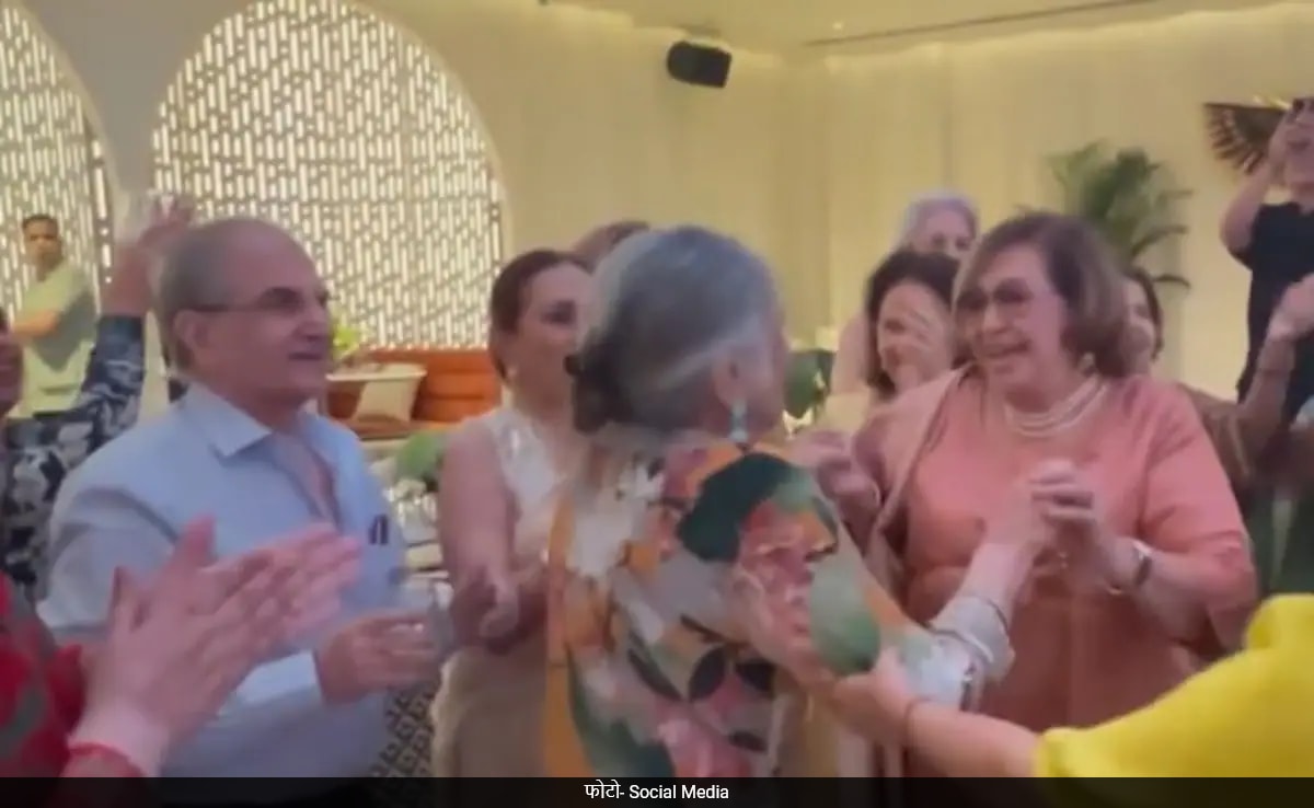 Helen and Salma Khan Dance Video: हेलन और सलमा खान ने किया डांस, दिल ...