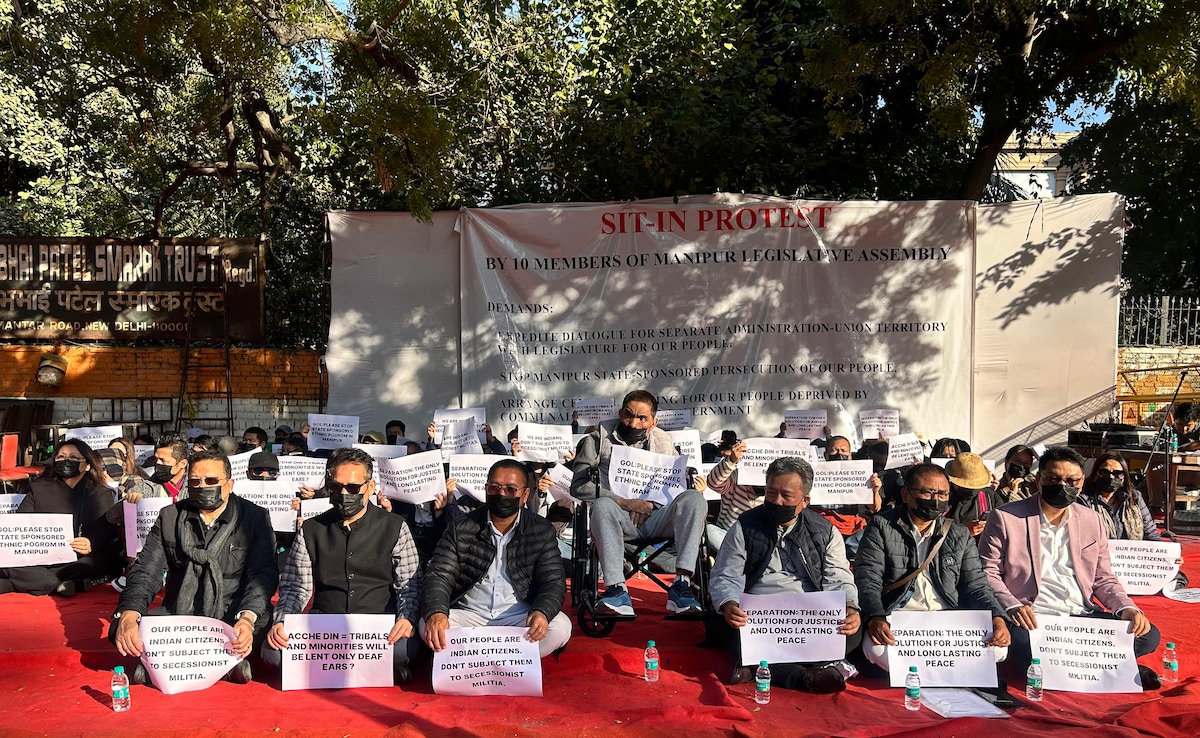 10 Kuki-Zo MLAs Hold Protest In Delhi, Seek PM's Intervention In Manipur