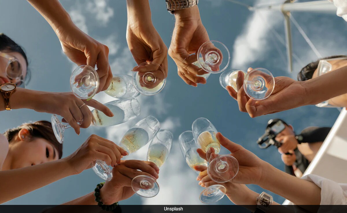 Scientists Reveal Simple Yet Effective Method To Cut Alcohol Intake