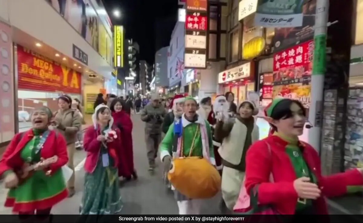 Watch: People Dress Up As Santa's Elves, Chant 'Hare Krishna' In Japan