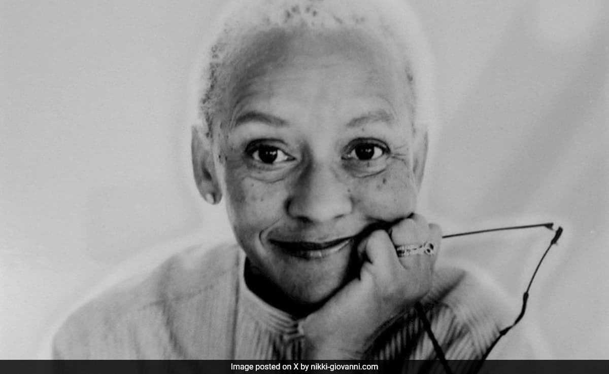 Award-Winning US Poet Nikki Giovanni Dies Aged 81