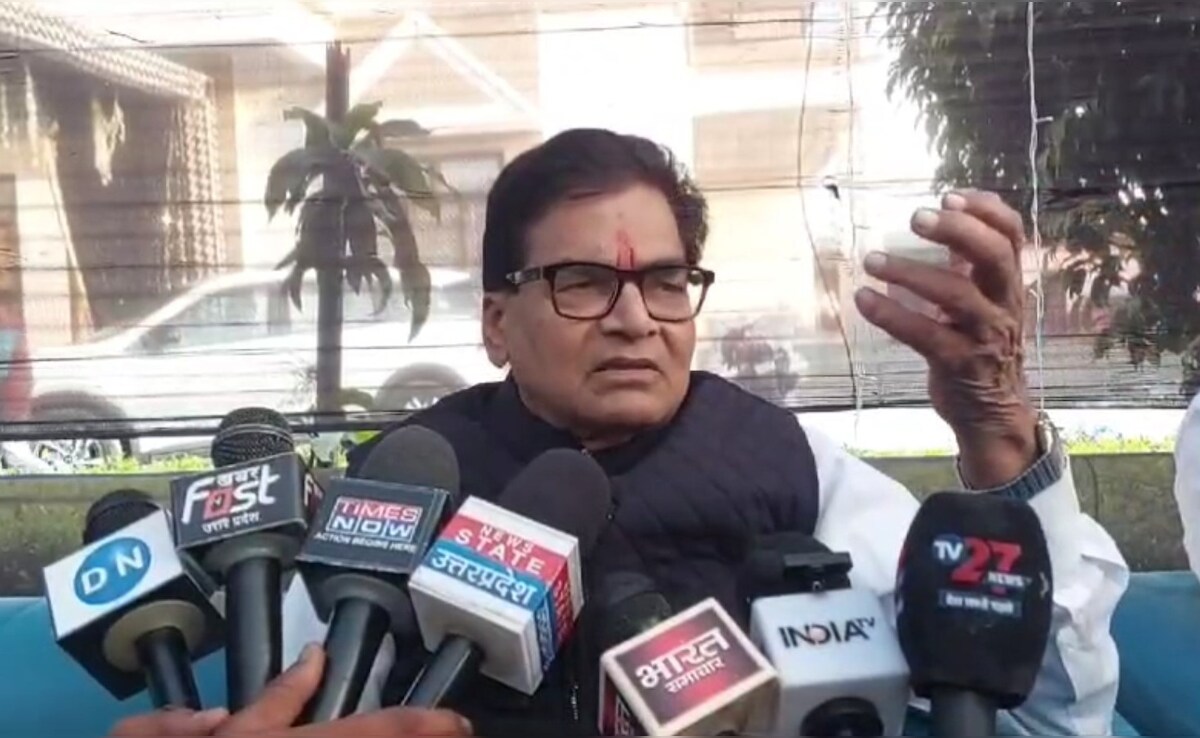 ममता बनर्जी के बयान पर रामगोपाल यादव बोले - राहुल गांधी इंडिया गठबंधन के नेता नहीं | On Mamta ...