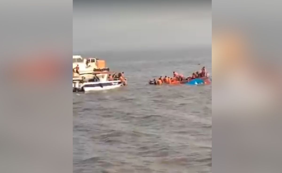 "People Screaming, Crying": First Responders After Mumbai Ferry Accident