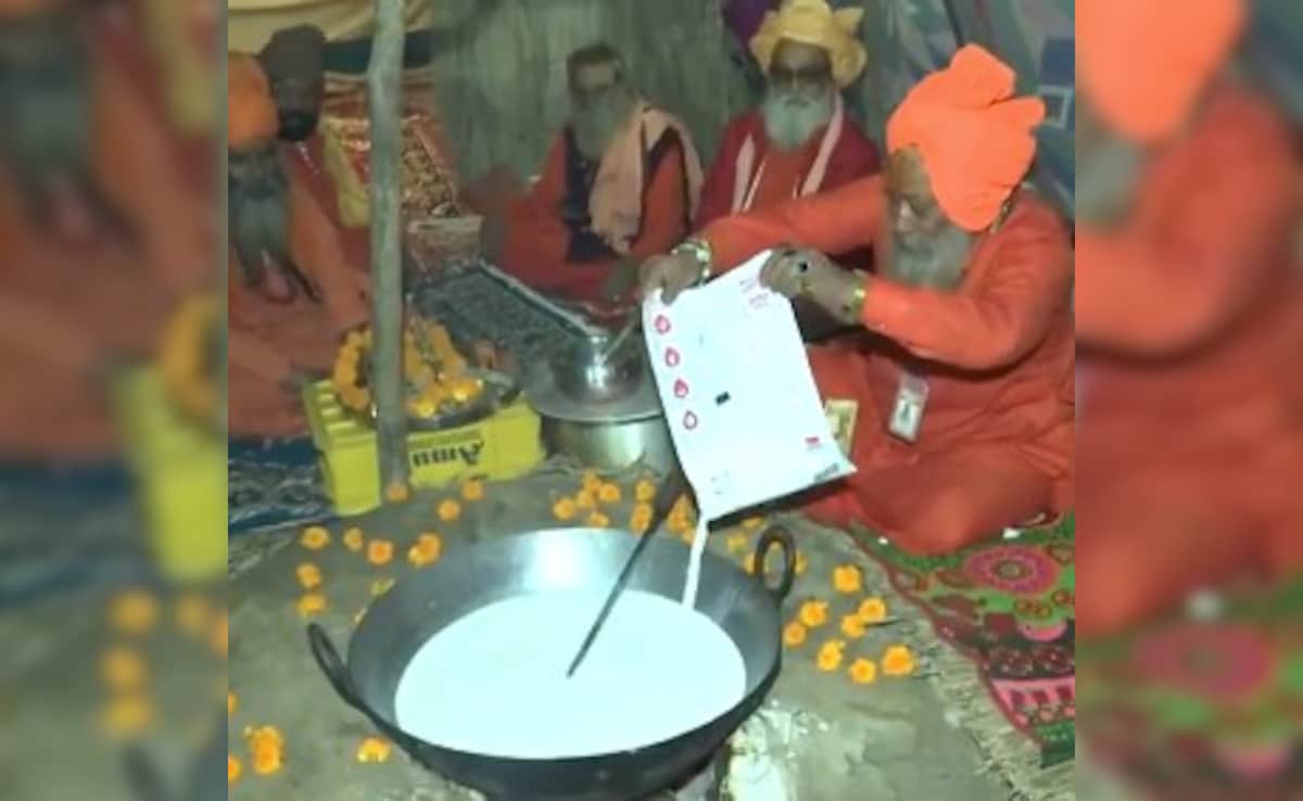 Maha Kumbh 2025: Meet Rabri Baba Who Serves 'Sweet Blessings' To Devotees