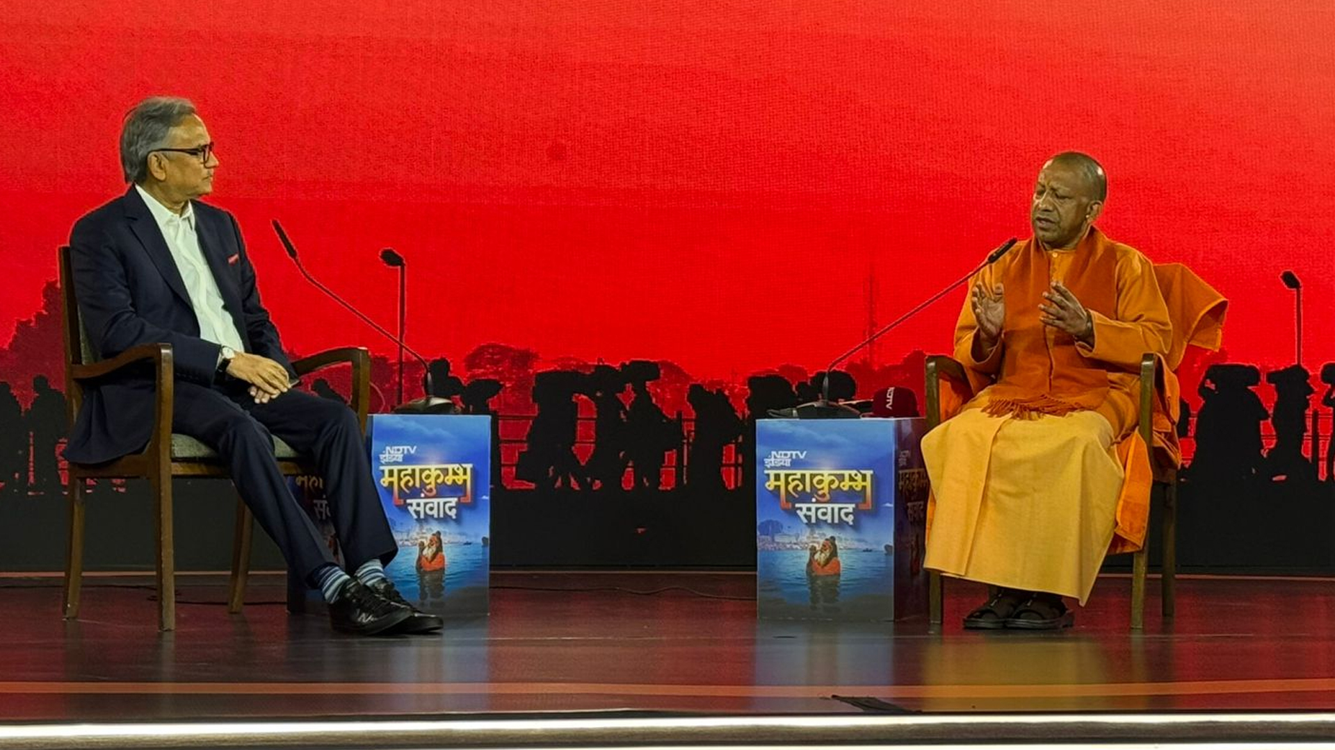 Mauritius PM Refused Ganga Dip at 2013 Kumbh, Says Yogi Adityanath In ...