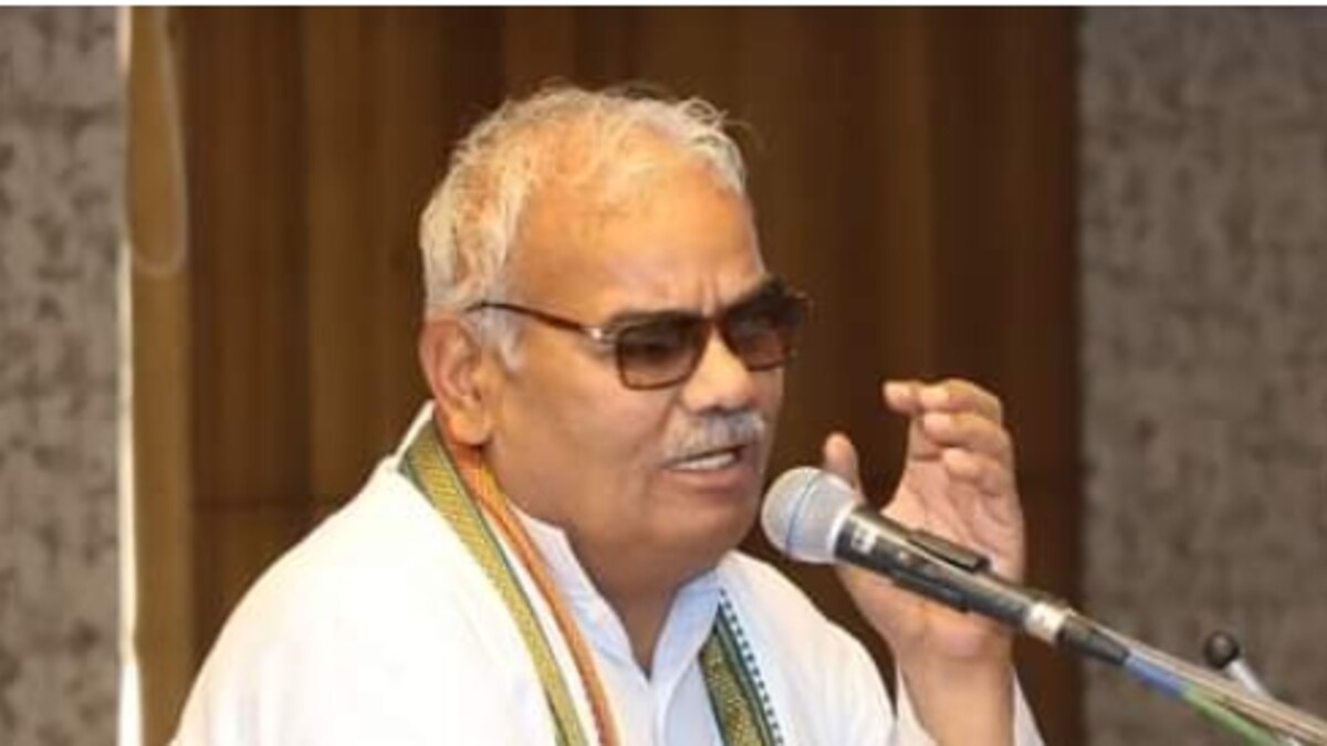 Rajasthan Politics: बच्चे 80 में से 40 नंबर नहीं लाए तो मास्टरसाहब को ...