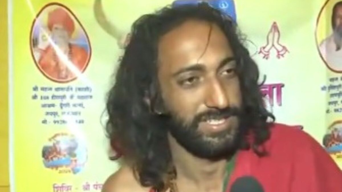 MahaKumbh IIT Baba: आईआईटीयन बाबा के गुरु हो गए नाराज, जूना अखाड़ा से ...