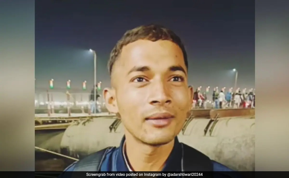 Man Earns Rs 40,000 By Selling 'Datun' At Maha Kumbh Mela, Credits ...