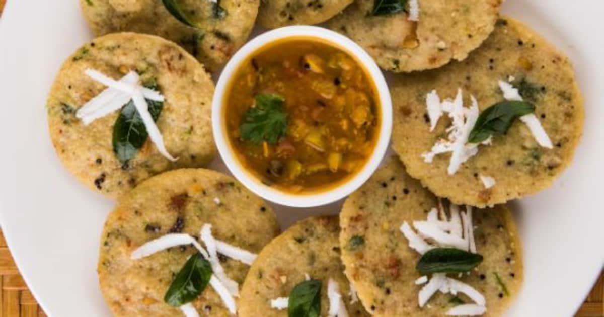 High-Protein Moong Dal Idli Recipe | Quick Idli Recipe