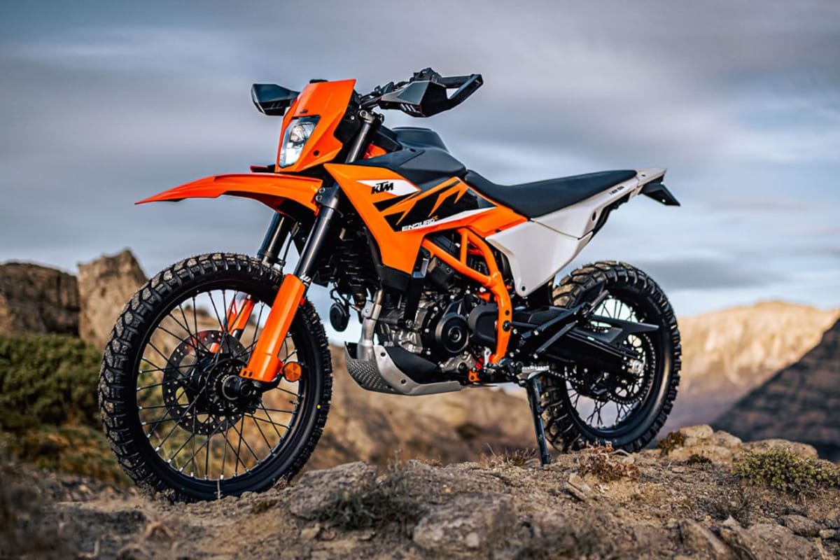 2025 KTM 125 Enduro R Unveiled: Check Details