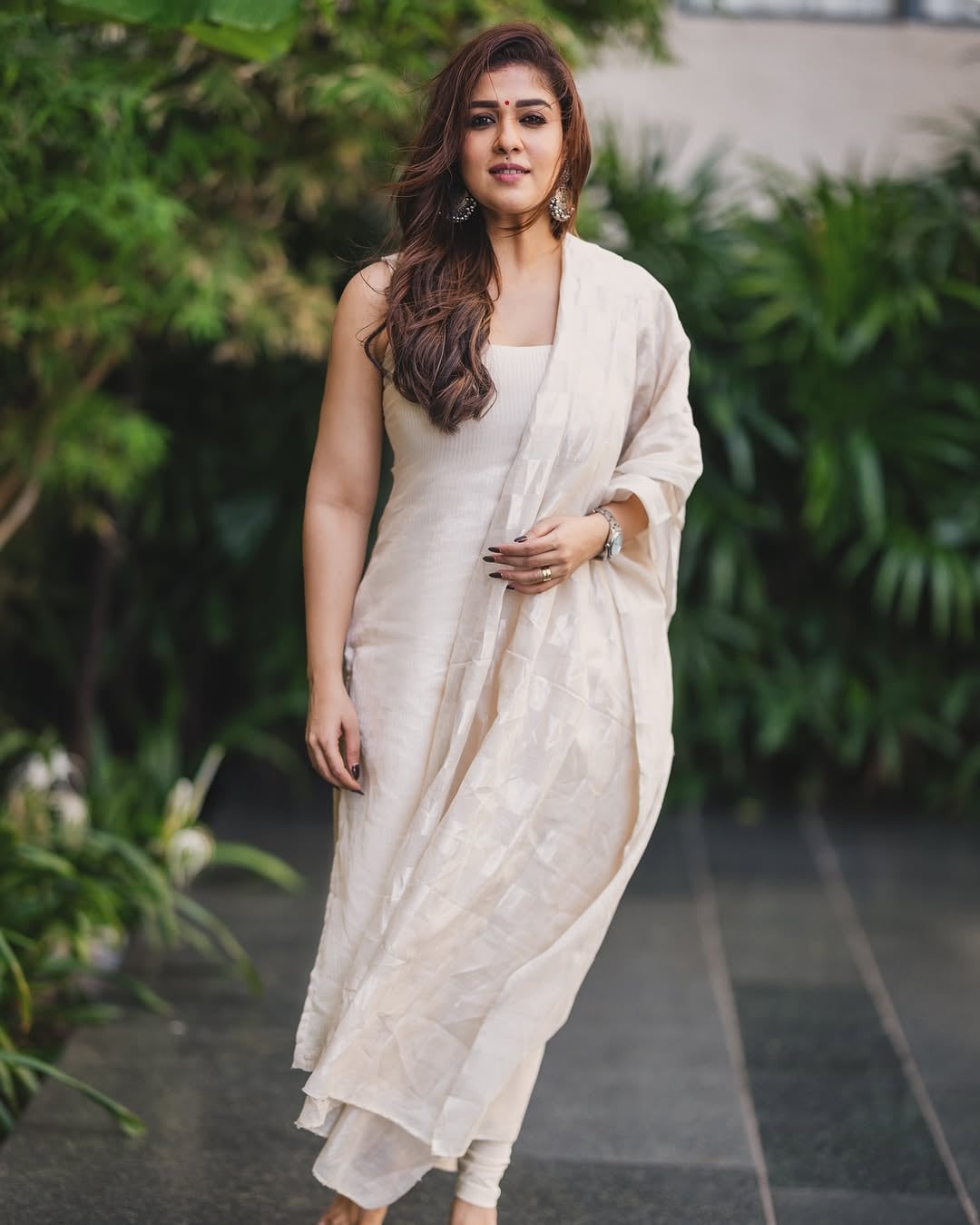 Nayanthara's 8 Minimalistic Ethnic Fashion Looks