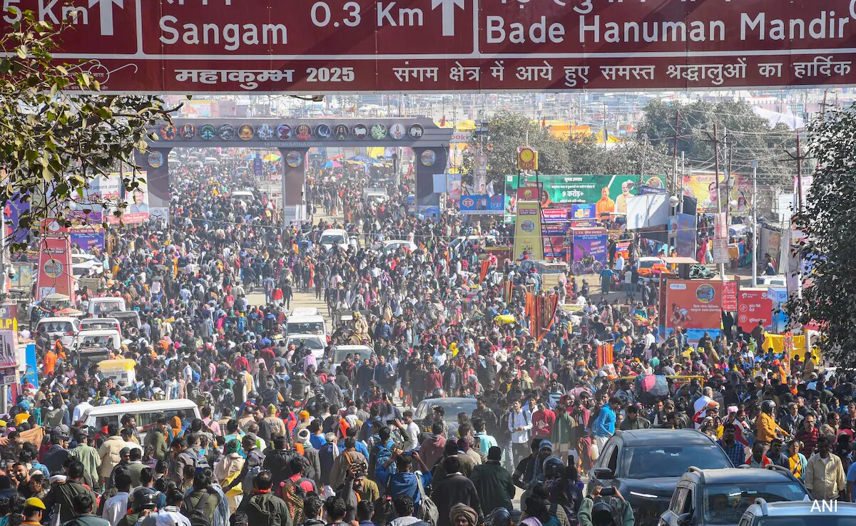 Amrit Snan: 10 Crore Pilgrims Likely To Take Holy Dip At Maha Kumbh ...