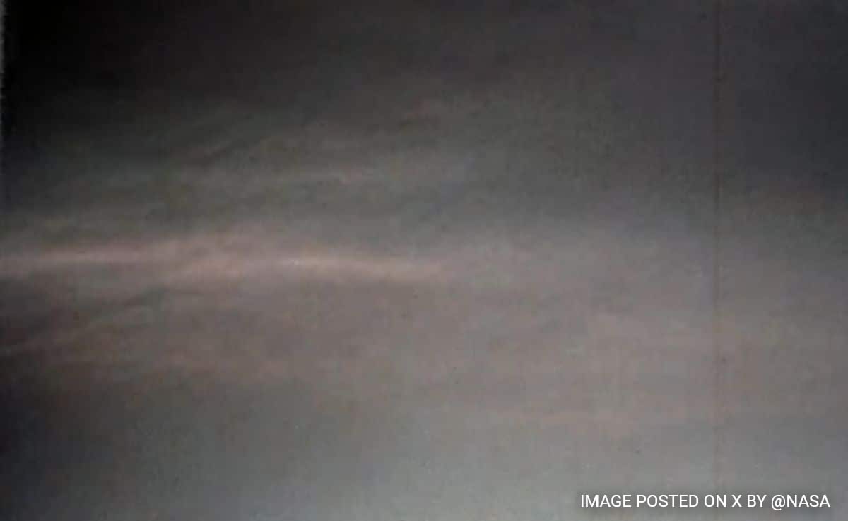 Mars Clouds Nasa NASA's Curiosity Sends 'Most Clearly Visible Images'