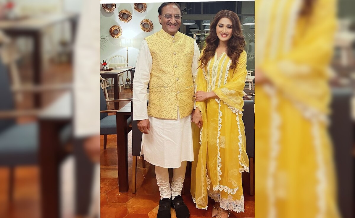 फिल्म में रोल दिलाने के नाम पर पूर्व मुख्यमंत्री की बेटी से 4 करोड़ की ...