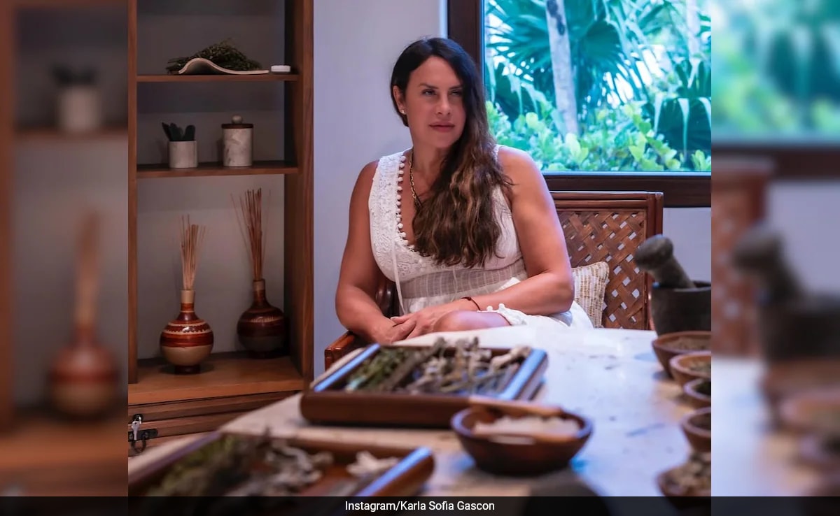 Karla Sofia Gascon: Oscar-Hopeful 'Emilia Perez' Star In Row Over Islam ...