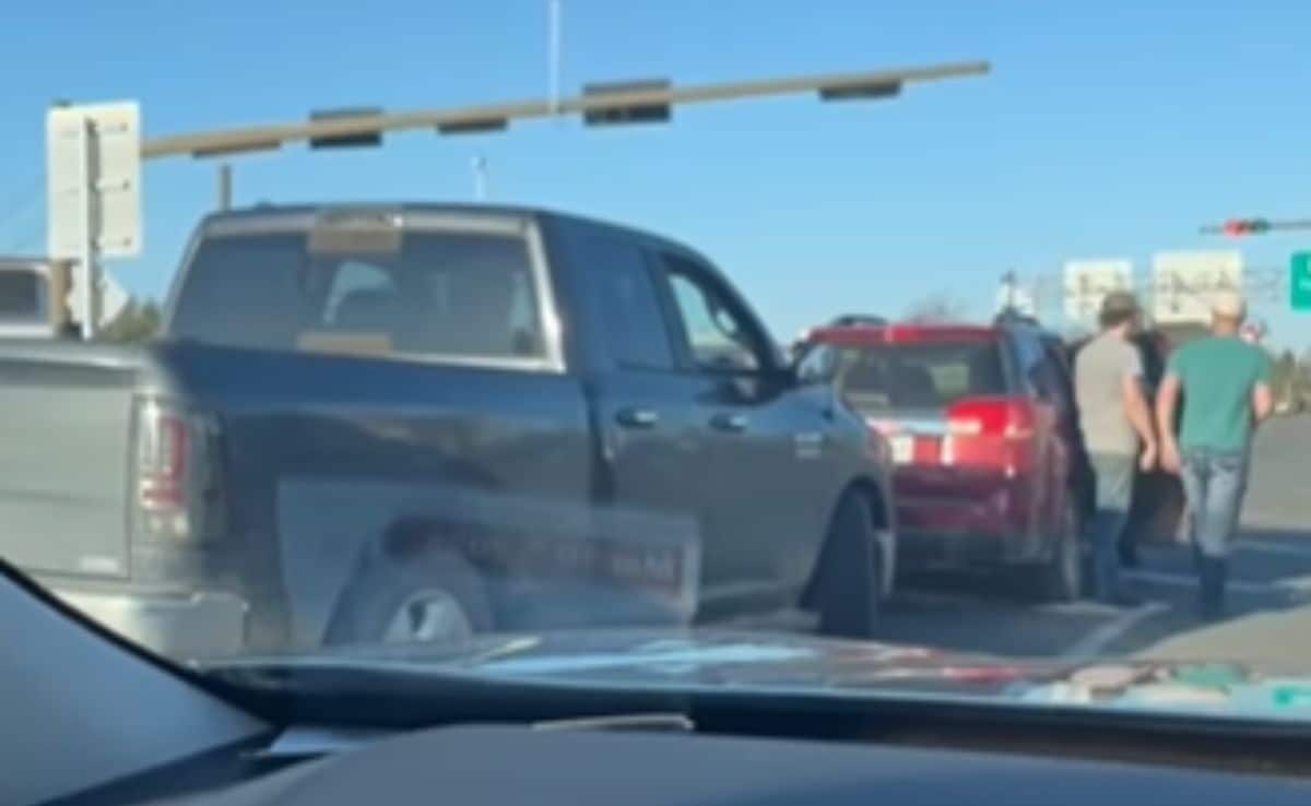 Florida Road Rage Caught On Camera, Pickup Truck Driver Fires 11 Shots ...