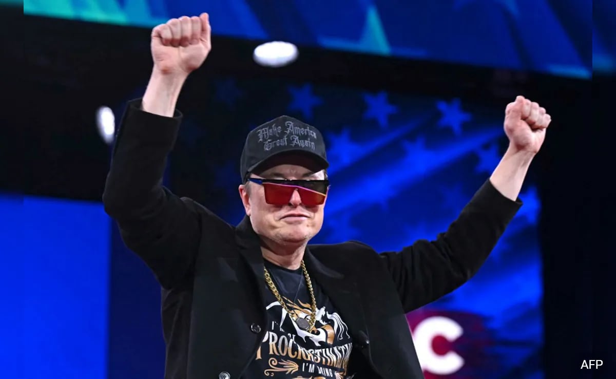 Over 2.5 Lakh Demand Elon Musk's Canadian Citizenship To Be Revoked