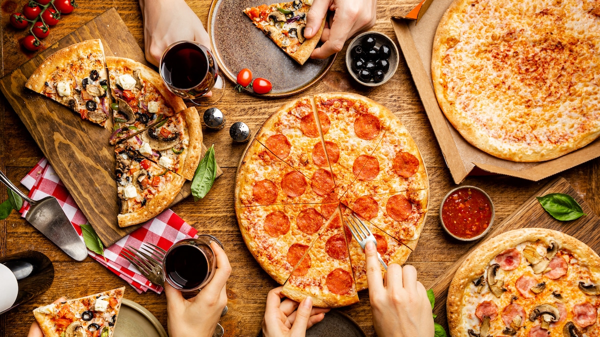 Swiggy User Ordered 200 Pizzas Worth Rs 45,000 In Single Order, Company ...