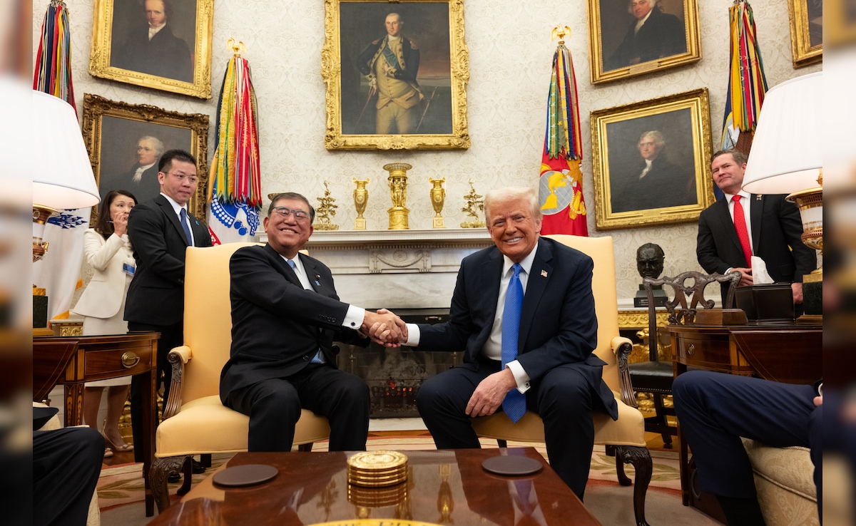 Donald Trump Receives Golden Samurai Helmet From Japan Prime Minister ...