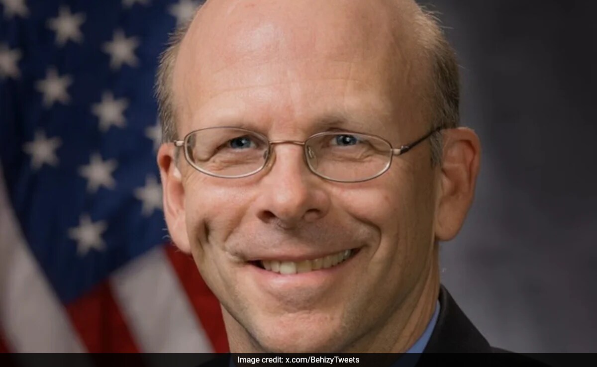 Food and Drug Administration Head Resigns in Wake of Trump ...