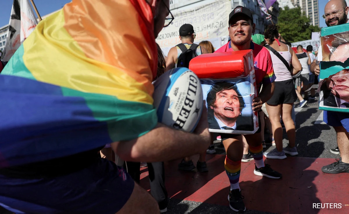 Argentina Bans Gender Surgery Hormone Therapy For Minors