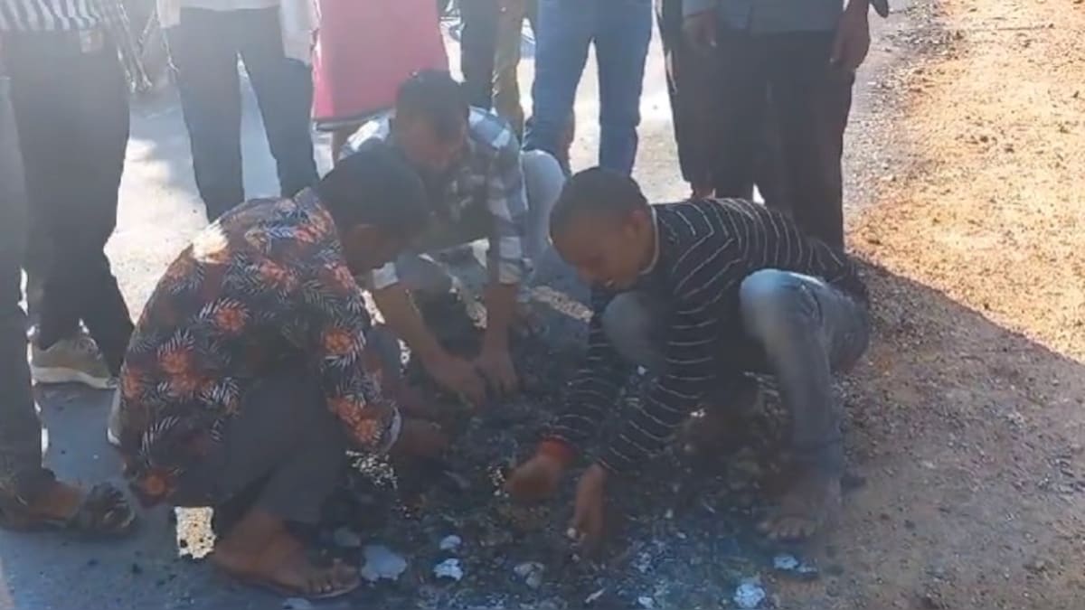 Road Construction Scam: भ्रष्टाचार की इंतेहा, एक करोड़ 81 लाख रुपये में ...