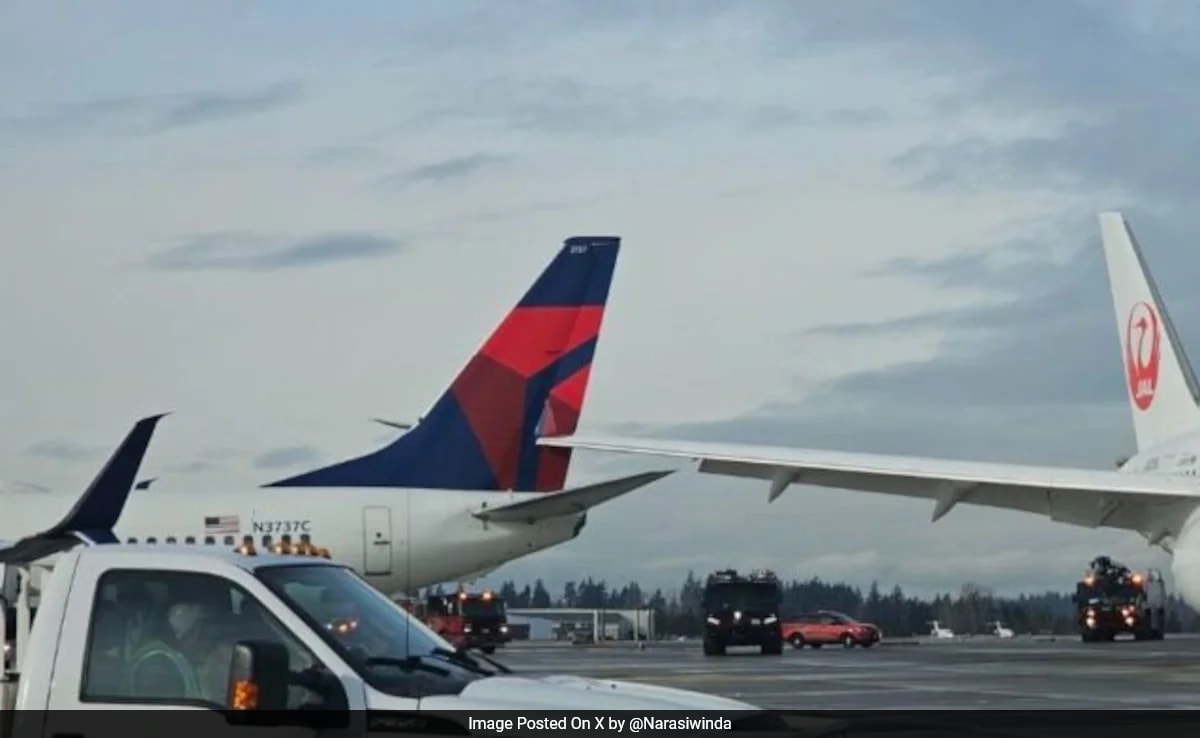 Video: Japan Airlines Aircraft Collides With Delta Airlines Plane At Seattle Airport in US