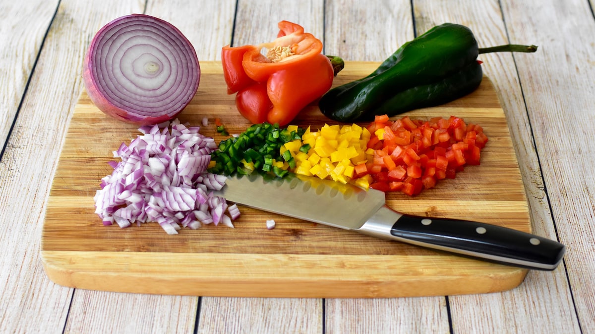 Diced Vs. Chopped: Whats The Difference Between These Two Techniques ...