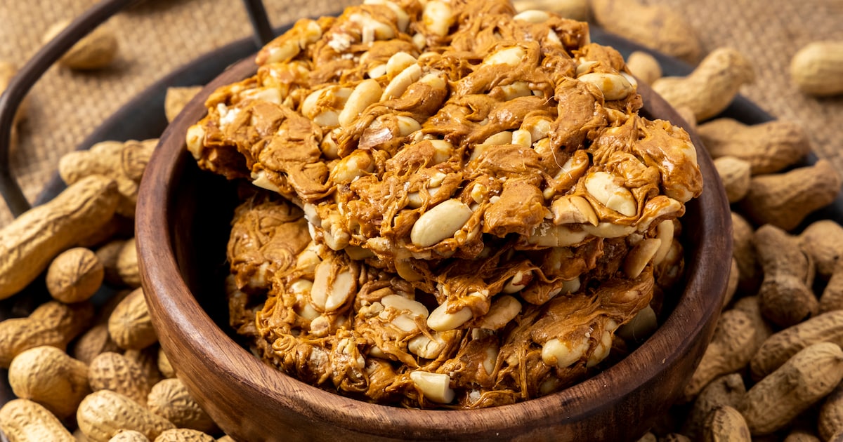 Gajak Recipe I How To Make Peanut Gajak At Home