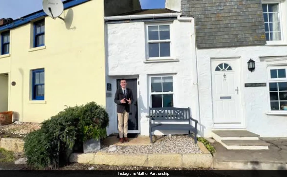 3-Foot-Wide UK House Sells For Rs 2.5 Crore. Here's Why