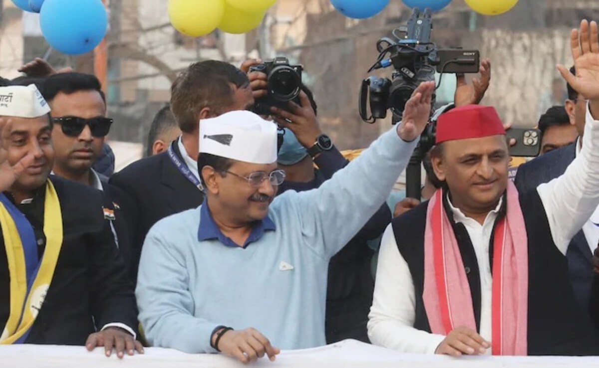 delhi election 2025 voting Tough fight between AAP Congress and BJP ...
