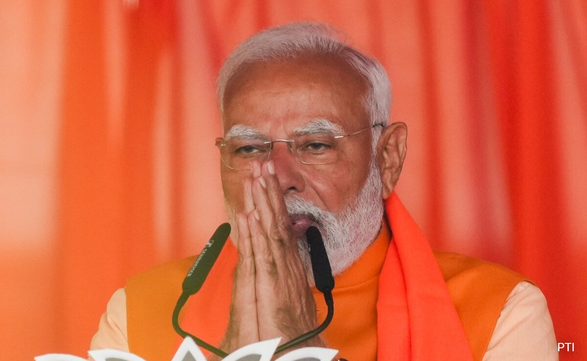 PM Modi At Maha Kumbh Live Updates: PM To Take Holy Dip At Sangam In ...