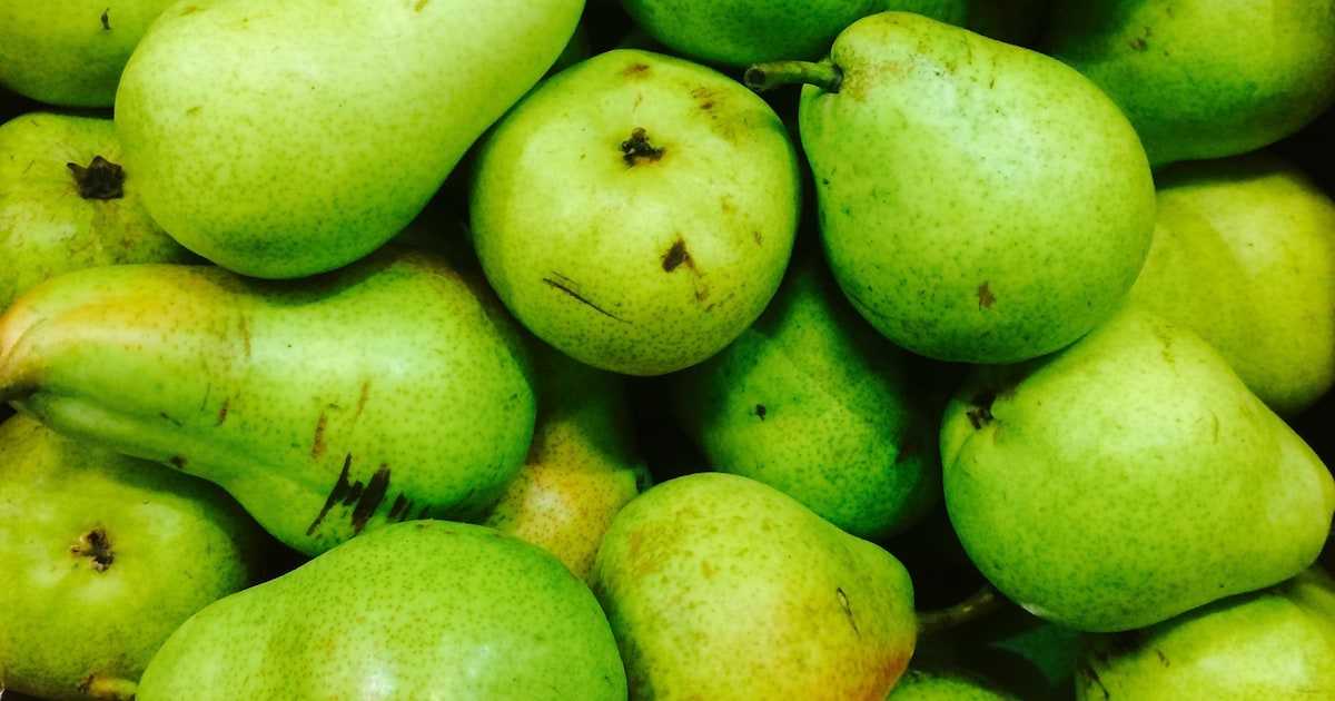 Health Benefits Of Eating Pears Daily
