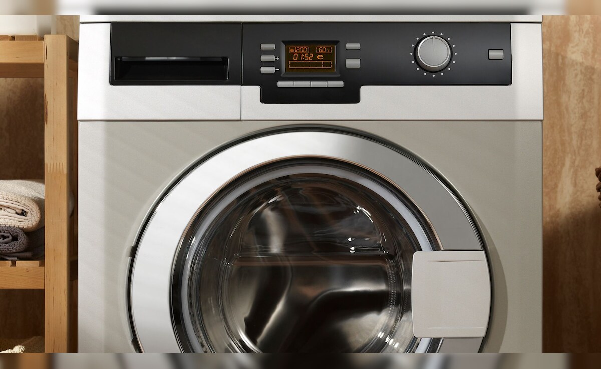 वॉसिंग मशीन में दिख रही थी रेपिस्ट की परछाई, CCTV ने किया कैद.. 24 साल ...