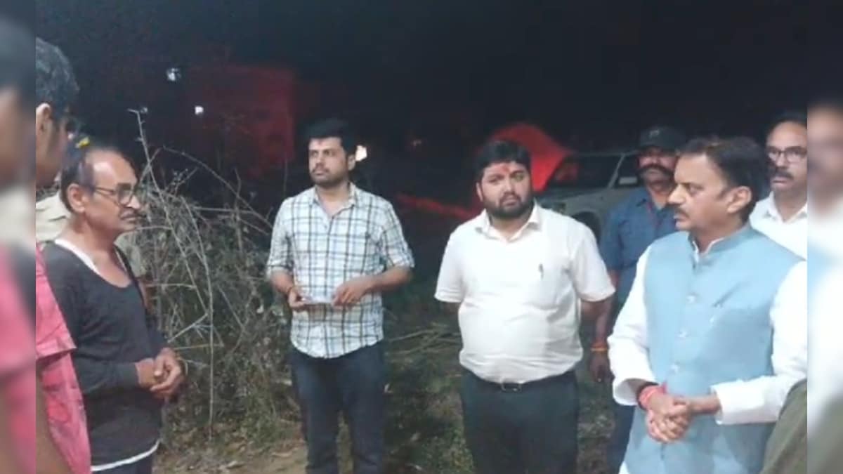 Mauganj Murder: देर शाम उपमुख्यमंत्री पहुंचे घटनास्थल, पीड़ित परिवार से मिलकर बोले-आरोपियों को ...