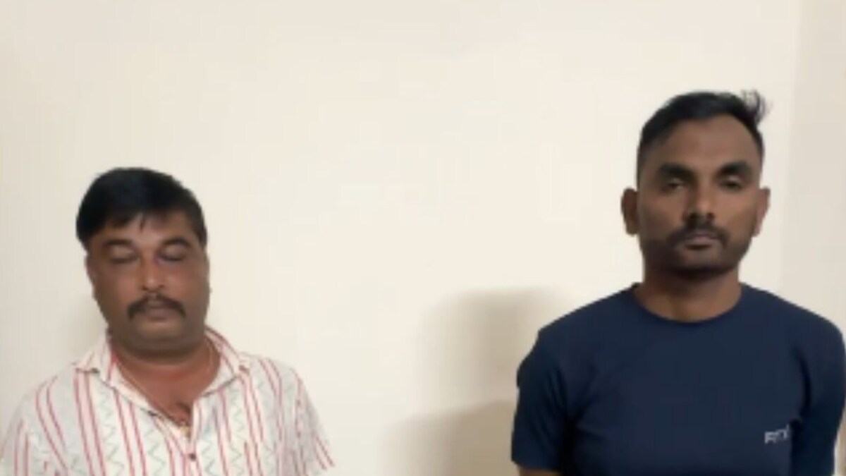 ACB Action: वन अधिकारी और वन रक्षक को 4.21 लाख रुपये रिश्वत लेते रंगे हाथ गिरफ्तार, 10 और 12 ...