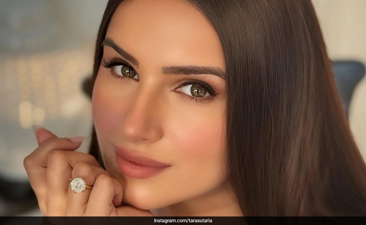 Tara Sutaria Is The Diamond Of The Season In Her Flushed Glam And Sleek ...