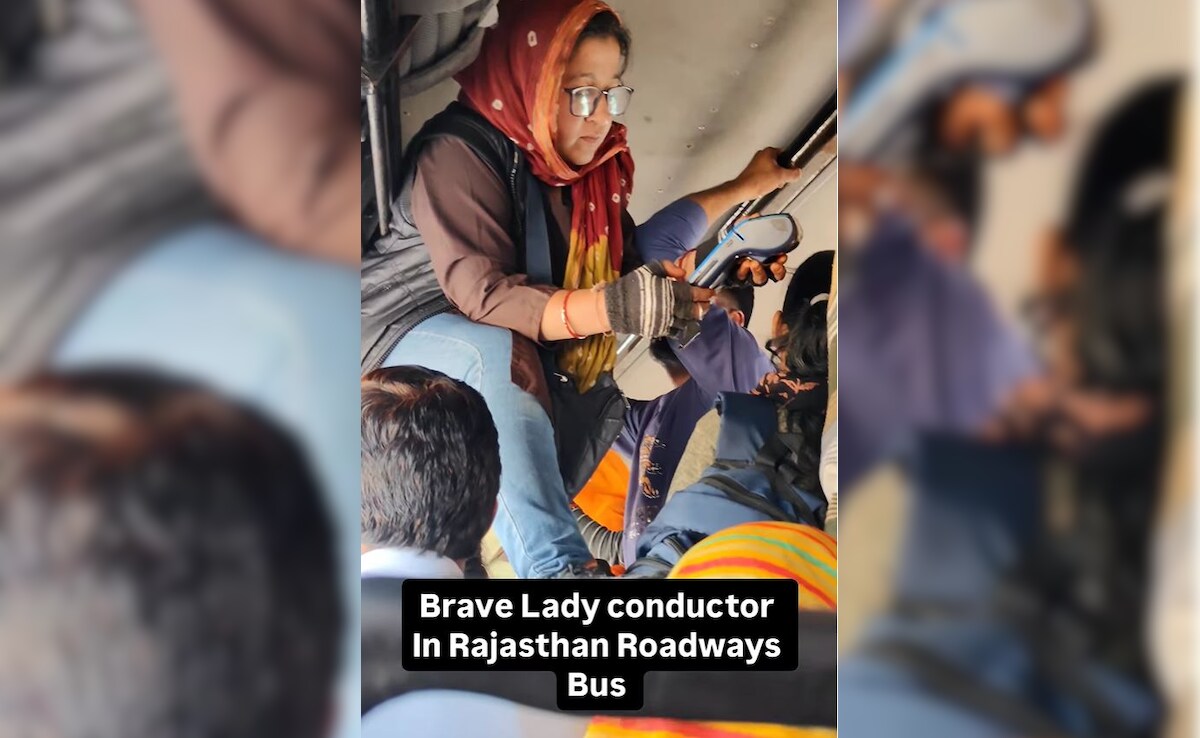 सवारियों से खचाखच भरी बस में महिला कंडक्टर ने सीट पर चढ़कर काटे टिकट ...