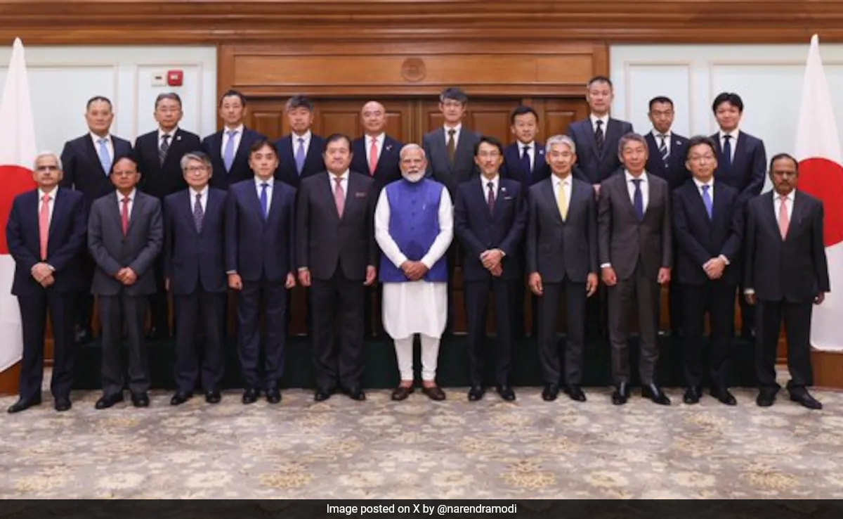 Prime Minister Narendra Modi Meets Japanese Business Delegation, Vows ...