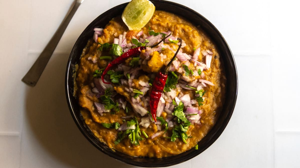 Where To Eat Haleem In Hyderabad: 7 Places That Serve It All Year ...