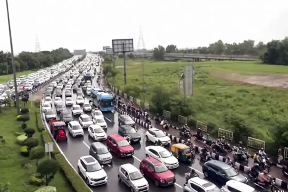 Stricter Traffic Rules: Hefty Fines Await Violators from March 2025