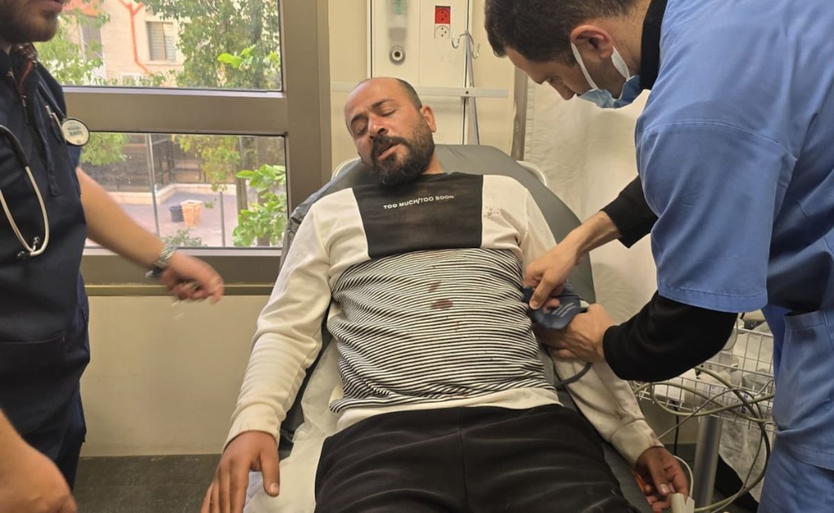 Palestinian Filmmaker Says Israeli Settlers Assaulted Him For Winning Oscar