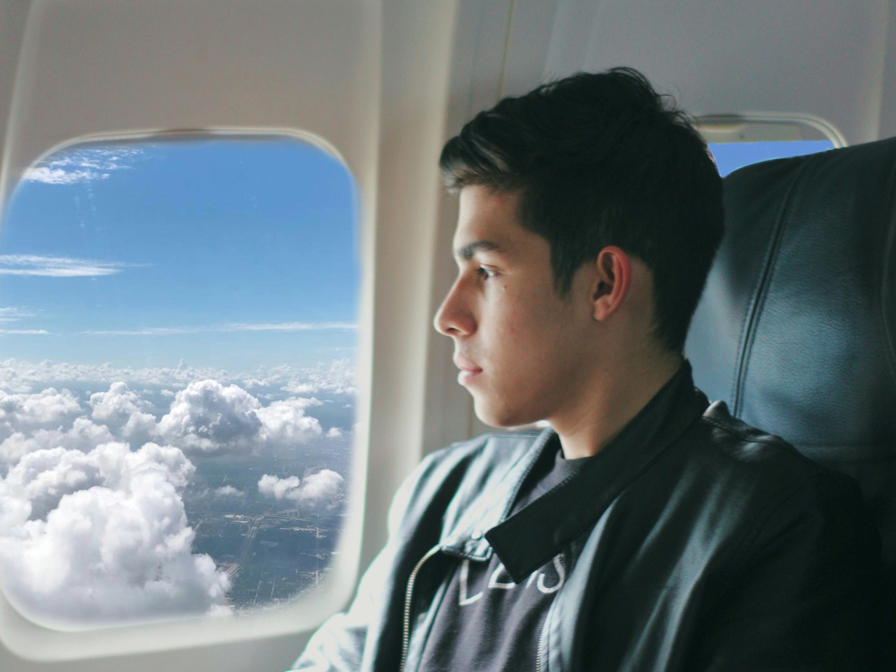 6 Ways To Stay Calm For Nervous Flyers