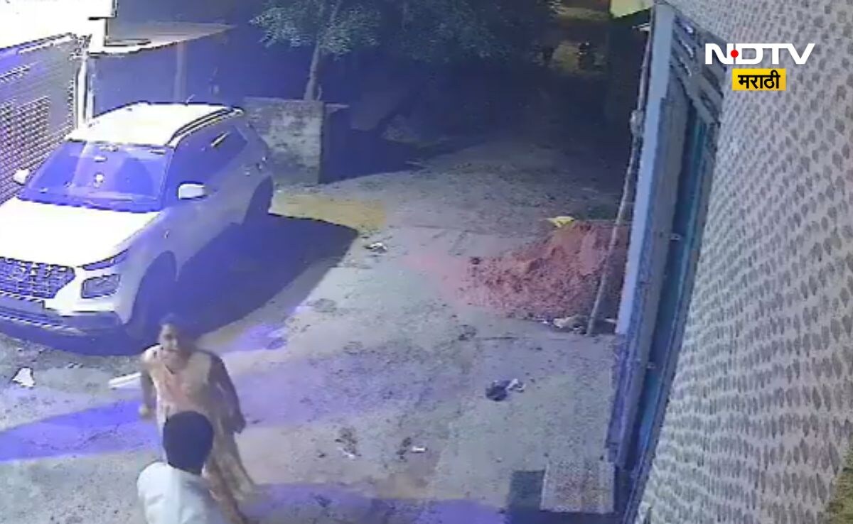 Gonda News: 'तुला कापून ड्रममध्ये भरेन...', नवऱ्याला बेदम मारहाण करत पत्नीची धमकी, VIDEO व्हायरल